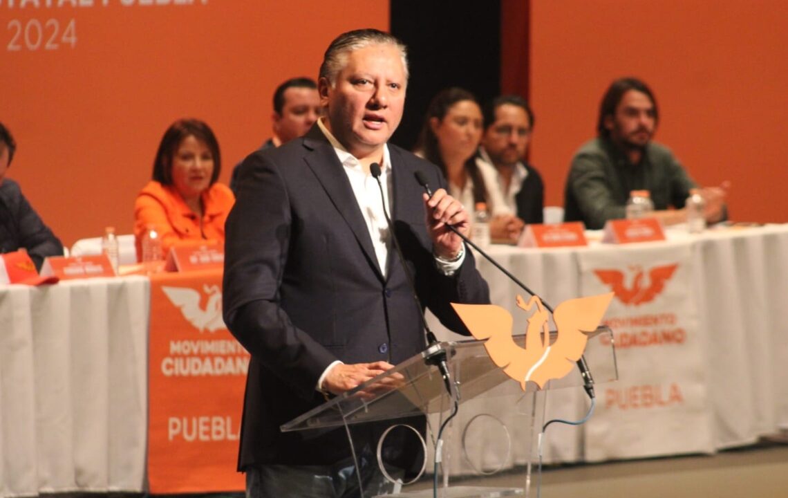 Celebra Fernando Morales llegada de Fedrha Suriano como dirigente de MC ...