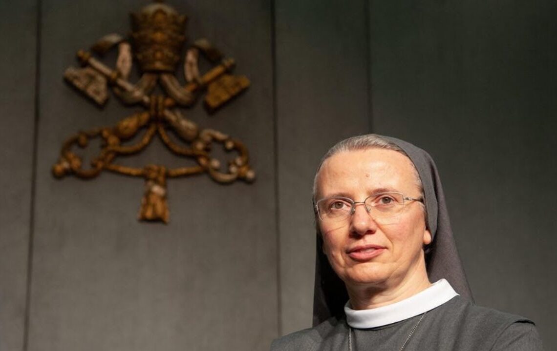 Sor Simona Brambilla, primera prefecta de Dicasterio del Vaticano - MGM ...